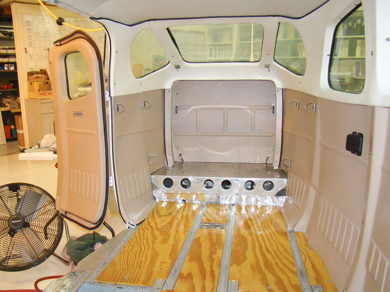 Cessna 206 – Selkirk Aviation